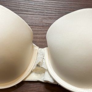 Auden | Intimates & Sleepwear | Auden Bra White 34c The Daydream Light ...